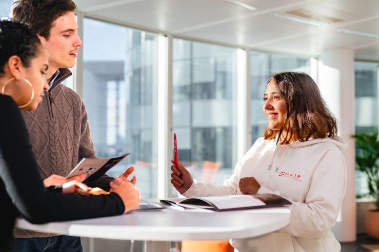 COMPRENDRE L'HOMME FAÇONNER LE MONDE - HEIP